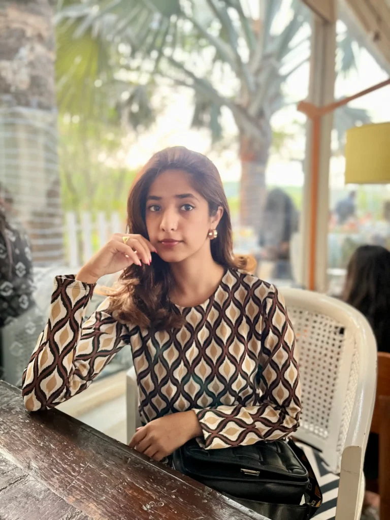 About – Riya David